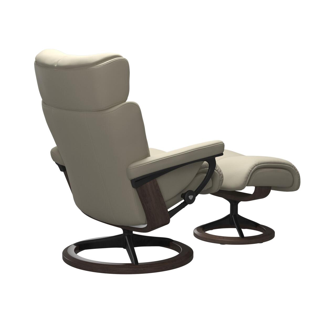 Stressless® Magic (S) Signature Base Recliner with Ottoman – Jernigan ...